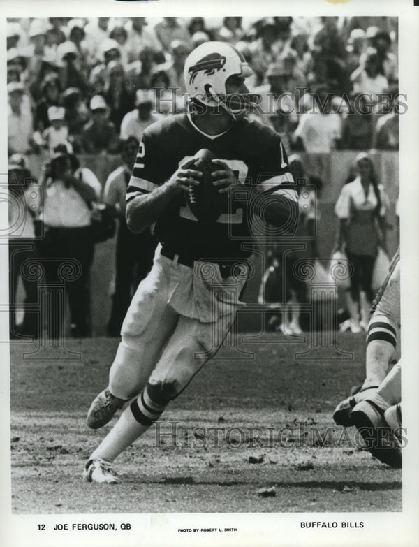 1988 Press Photo Buffalo Bills football quarterback Joe Ferguson ...