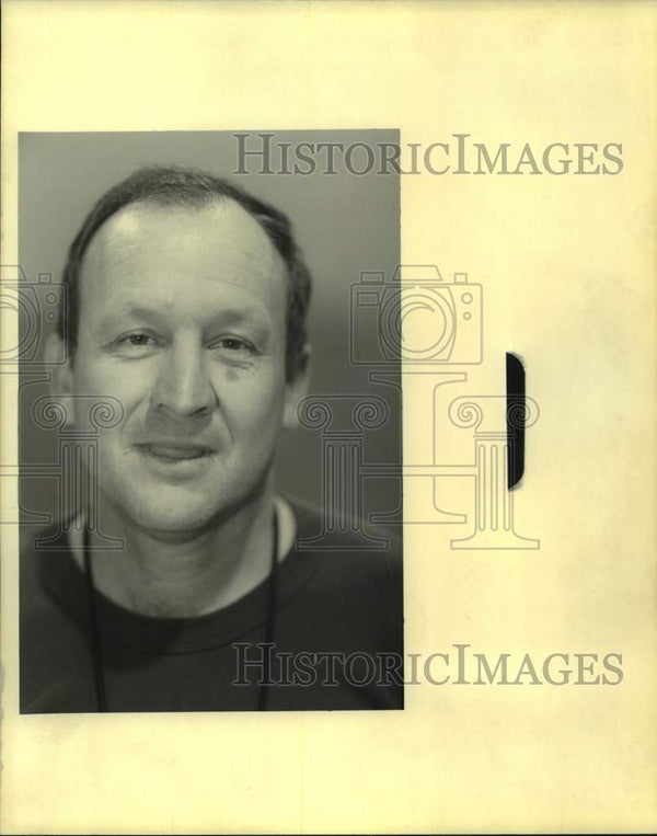 Press Photo Destrehan High girls basketball coach Ted Davis - nos13445 ...