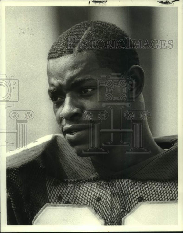 1982 Press Photo Football player Robert Griffin - nos17682 - Historic ...
