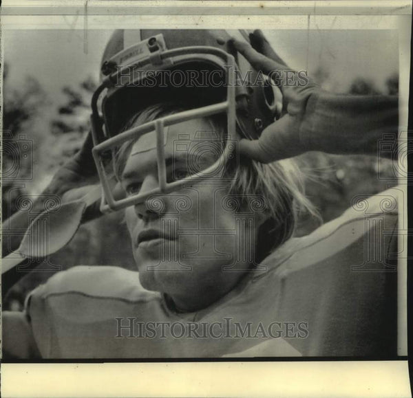 1974 Press Photo North Carolina college football player Chris Kupec ...