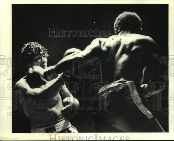 1979 Press Photo Licata-Dennis boxing match - nos19708 - Historic Images
