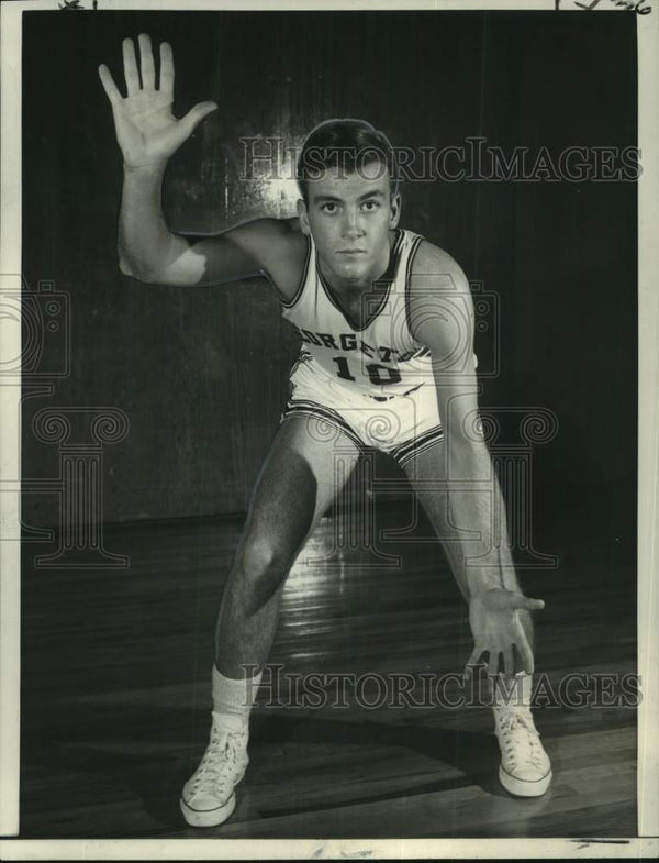Press Photo Georgetown basketball player Peter Michell is ready to play ...