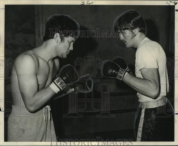 1971 Press Photo Boxers Tony Licata and Walter Ophinsky - nos25415 ...