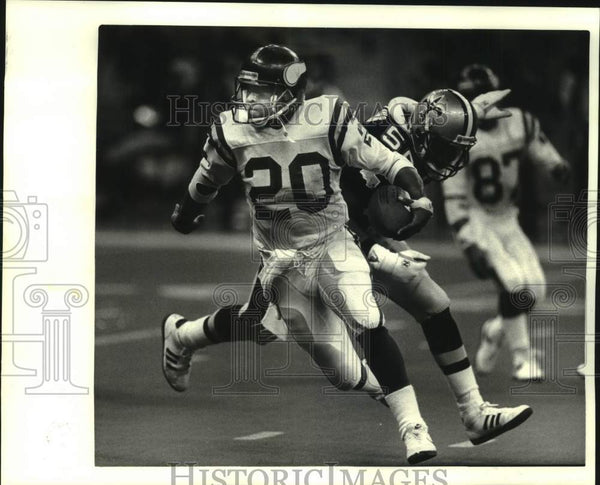 1988 Press Photo Minnesota Vikings and new Orleans Saints play NFL ...
