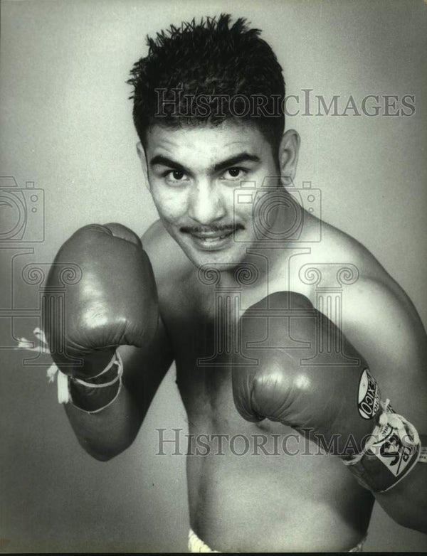 Press Photo Boxer Sergio Reyes - nos29169 - Historic Images