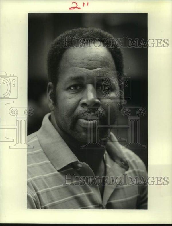 1985 Press Photo Carver High football coach Wayne Reese - nos29317 ...