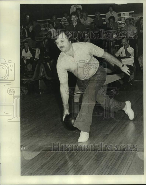 1978 Press Photo Bowler Jay Robinson - nos30921 - Historic Images