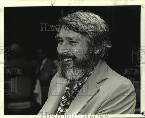 1981 Press Photo Ex- New Orleans Saint football general manager Steve ...
