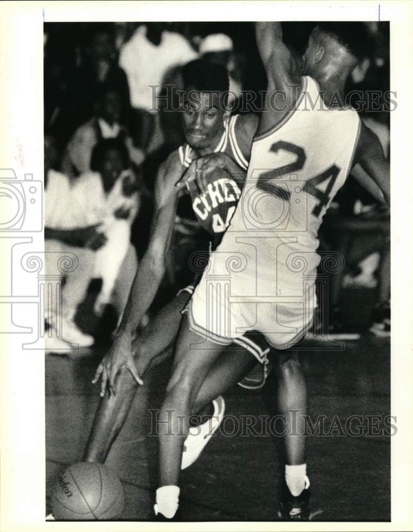 1991 Press Photo Basketball Action between Cohen and Kennedy High ...