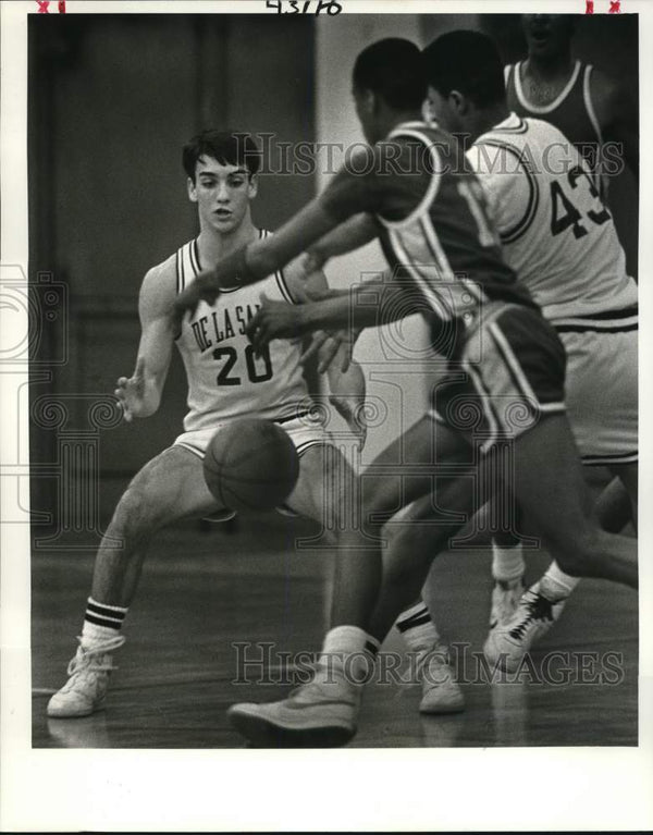 1986 Press Photo De La Salle Basketball Player Dennis Tracey in ...