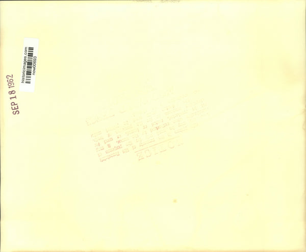 1962 Press Photo Richard Flink, shown with wife, posed as informer for ...