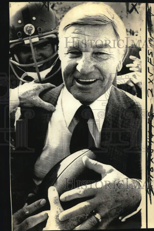 1973 Press Photo Johnny Vaught, Ole Miss football coach, returns to ...
