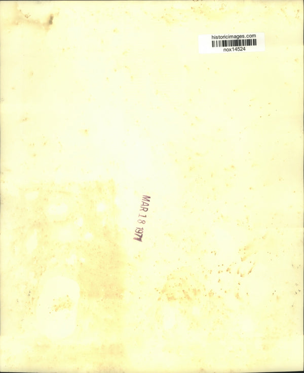 1971 Press Photo An official photo of Edward Finch Cox & fiancee Tricia ...