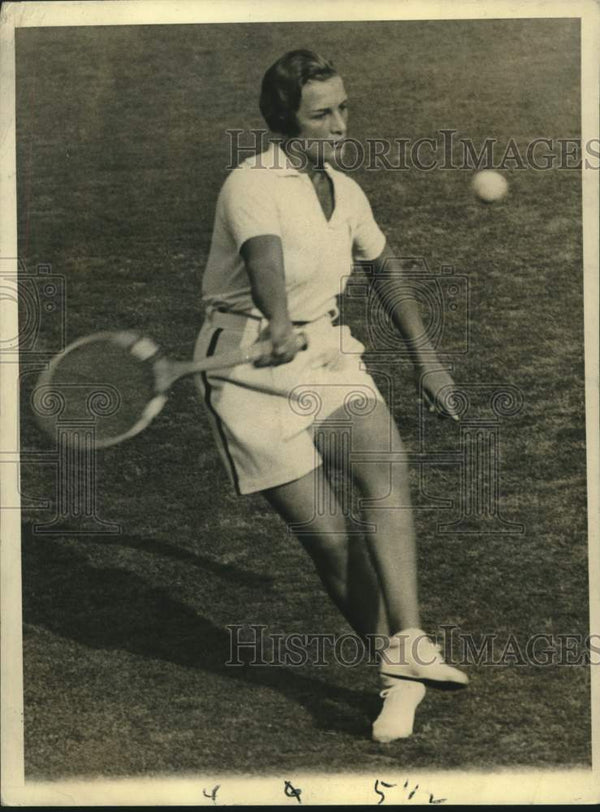 1935 Press Photo Helen Jacobson, playing tennis - nox26052 - Historic ...