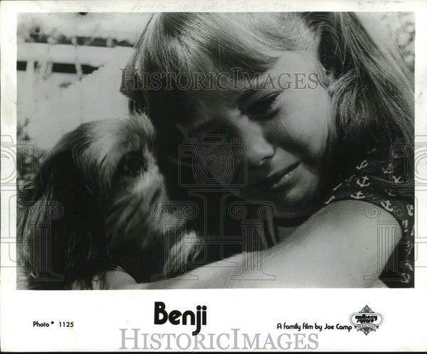 1975 Press Photo Cynthia Smith in a scene from "Benji." - pip22598 ...