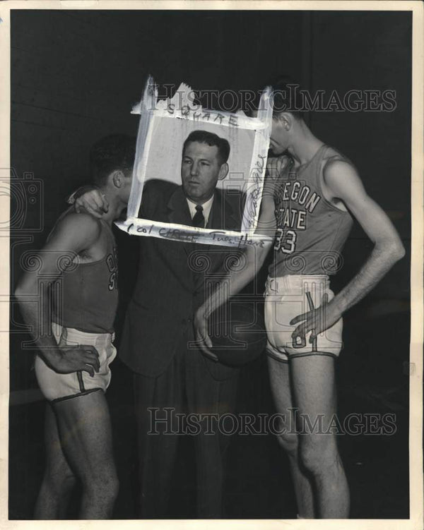 1947 Press Photo Oregon State Basketball Team's Lew Beck, Slats Gill ...