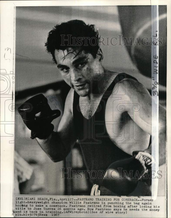 1967 Press Photo Boxer Willie Pastrano in training, Miami Beach ...