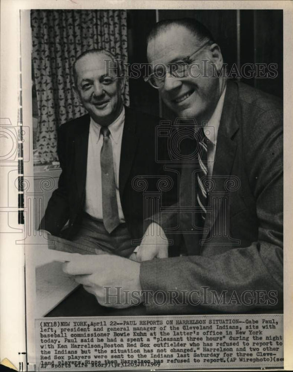 1969 Press Photo Indians' President Gabe Paul & Bowie Kuhn, Baseball ...