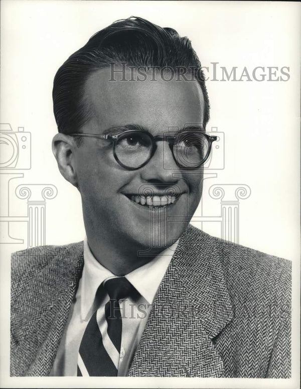 1954 Press Photo "Bank on the Stars" game show host Bill Cullen ...