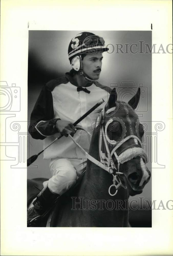 1988 Press Photo Bandera Downs Horse Racing - saa90752 - Historic Images