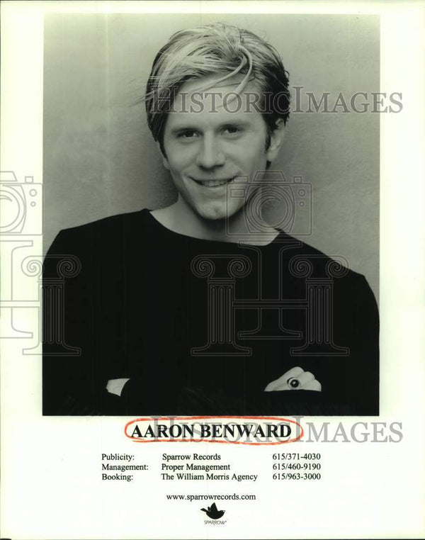 2000 Press Photo American Singer Aaron Benward smiles in closeup ...