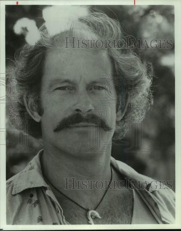 1983 Press Photo Max Gail, Actor - sap12592 - Historic Images