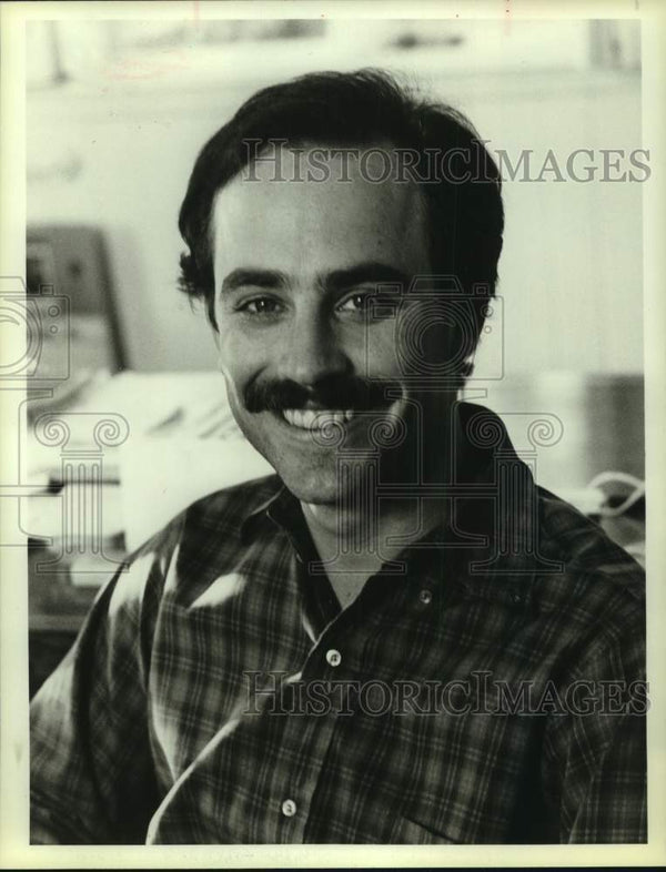 1983 Press Photo John Masius, producer of St. Elsewhere, on NBC ...
