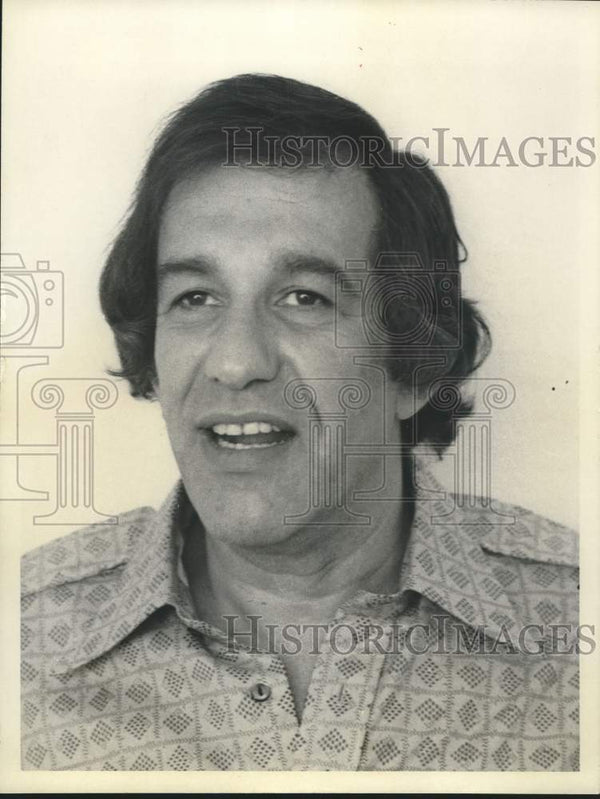 1975 Press Photo Stan Harris, Canadian television director and producer ...