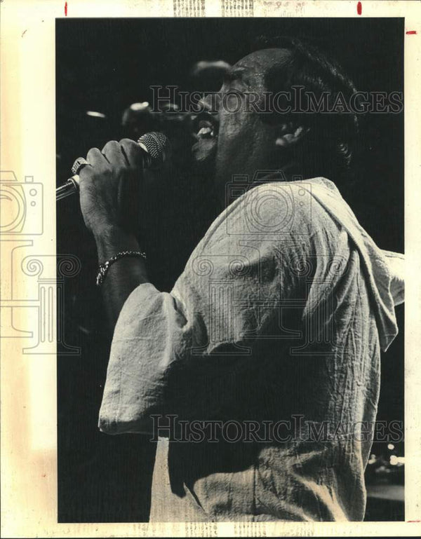 1980 Press Photo Singer Little Joe Hernandez - sap17346 - Historic Images