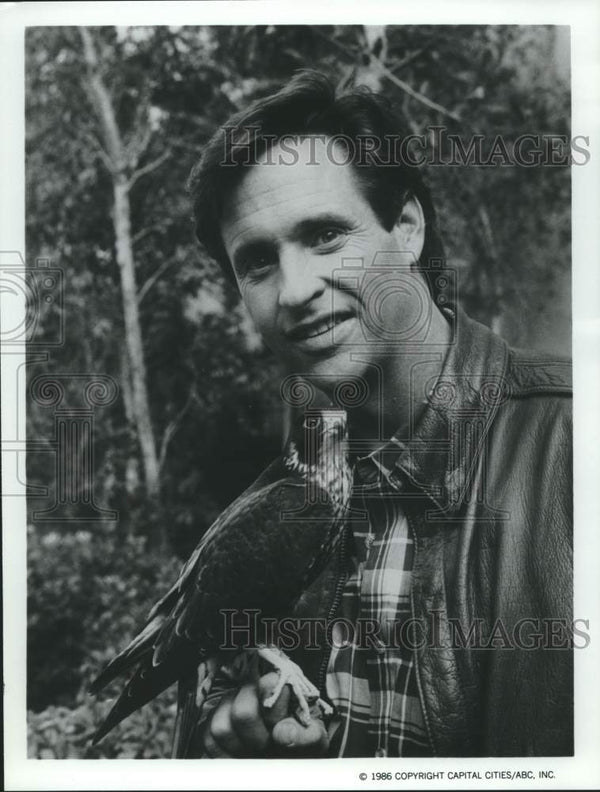 1986 Press Photo Actor Robert Hays in "Starman" on ABC Television ...