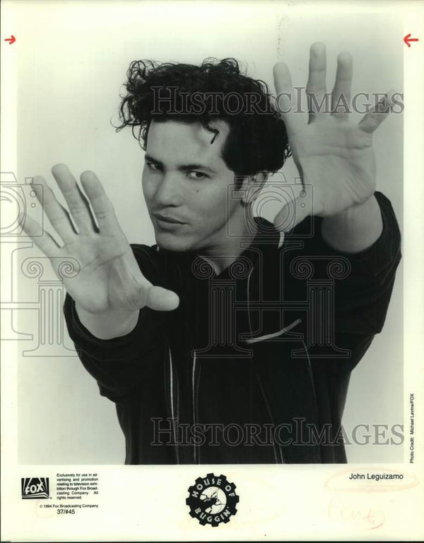 1994 Press Photo Entertainer, Actor John Leguizamo in "House of Buggin ...
