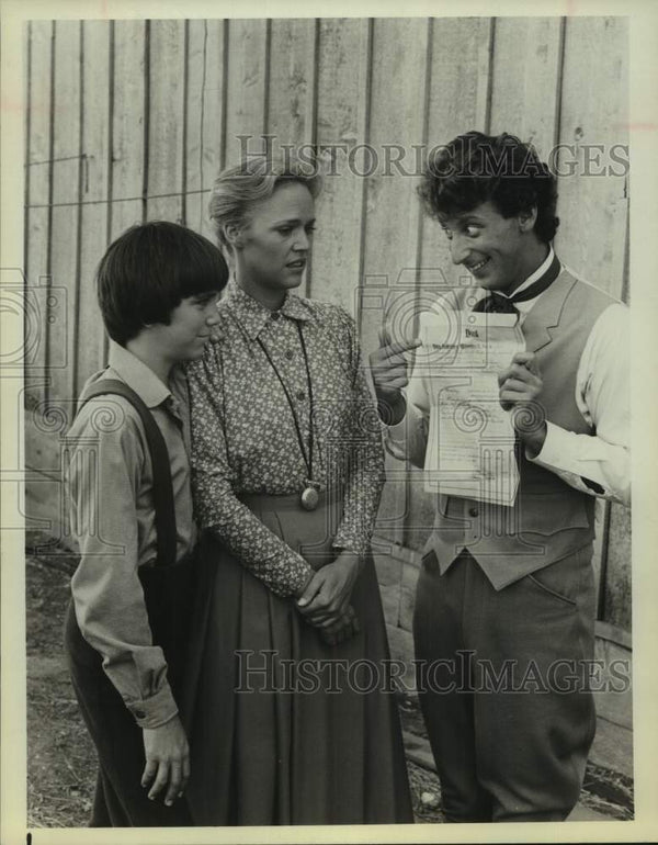 1981 Press Photo Actor Timothy Gibbs on Television's "Father Murphy ...