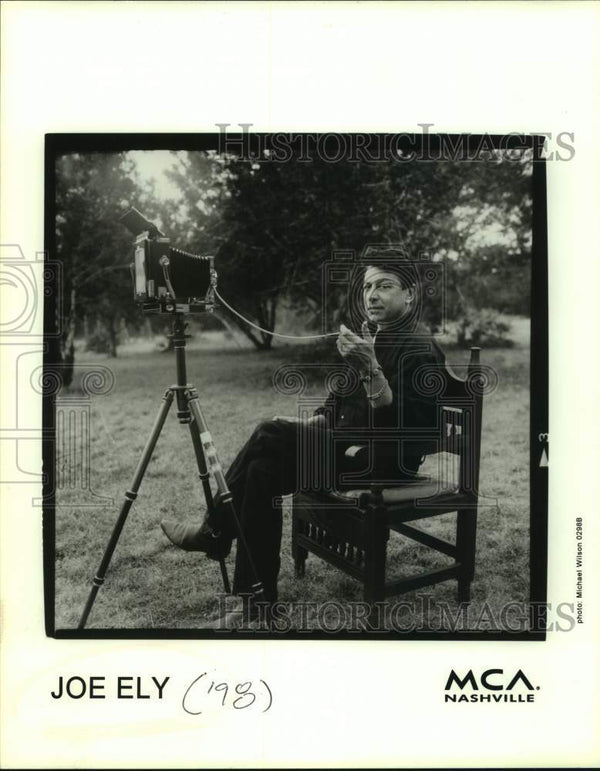 1998 Press Photo Joe Ely, Singer in portrait - sap22345 - Historic Images