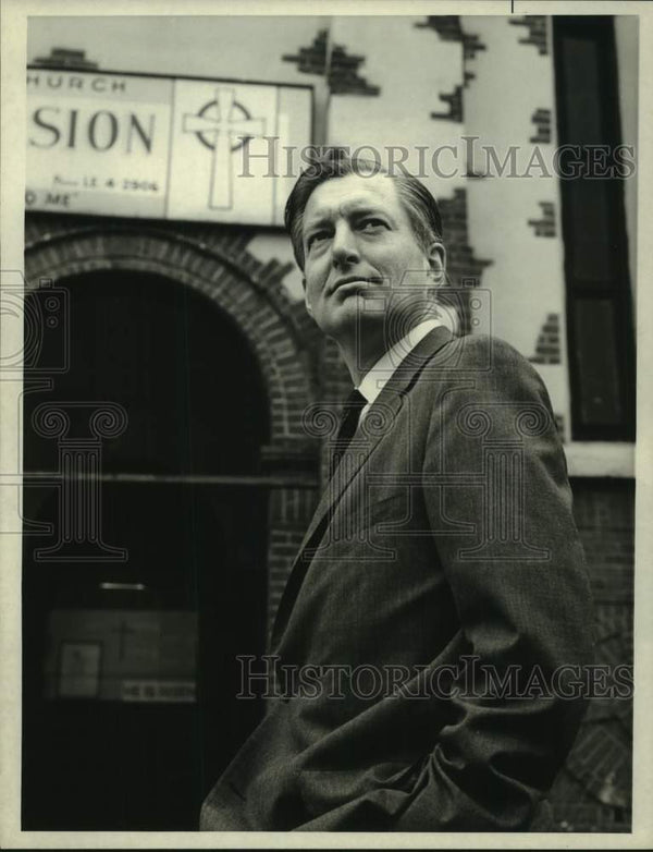 Press Photo Ray Scherer hosts The Quiet Revolution, on NBC News ...