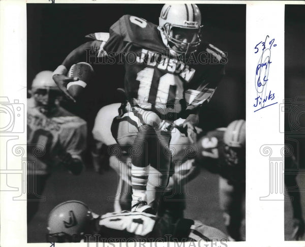 1988 Press Photo Football player Mike Jinks of Judson breaks a tackle ...