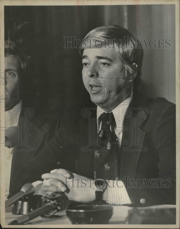 1975 Press Photo San Antonio professional soccer owner Ward Lay - sas0 ...