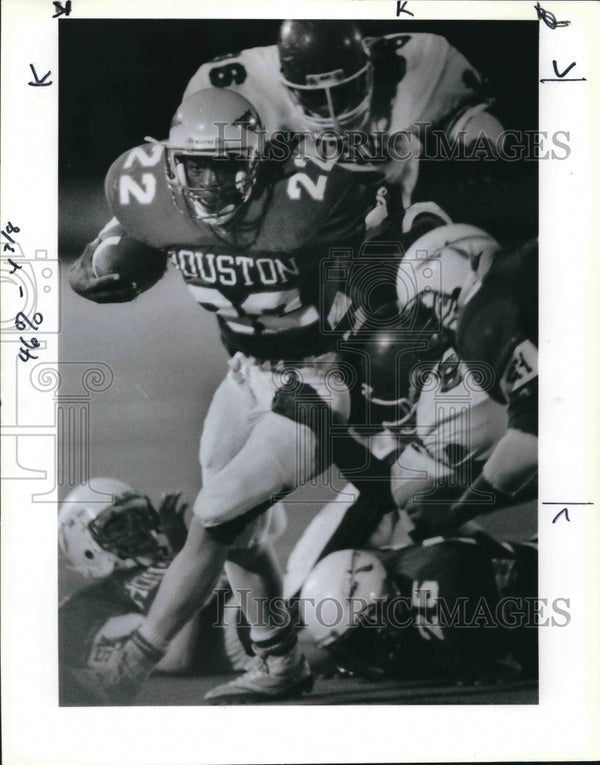 1989 Press Photo Dominic Cameron in football game against Fox Tech ...