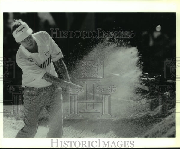 Press Photo Golfer Mark Brook at Oak Hills Country Club Texas Open Sand ...