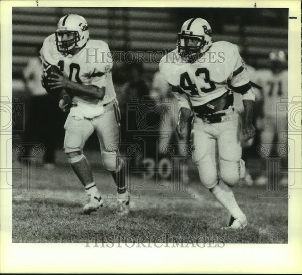 1985 Press Photo Clemen's High School Football Players Bruce Kea and ...
