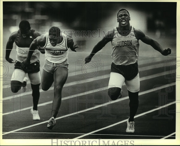 1987 Press Photo Chris Samuel, Judson High School Track Runner at Alamo ...