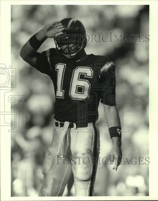 Press Photo Mark Malone, San Diego Chargers Football Quarterback at ...