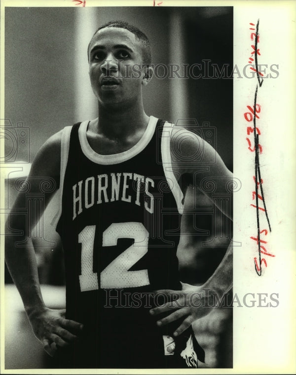 1988 Press Photo East Central High basketball player Tony Terrell ...