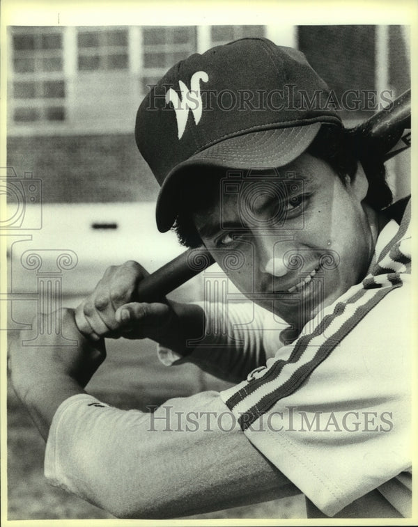 1986 Press Photo Wheatley High baseball player Lupe DeLeon - sas10218 ...