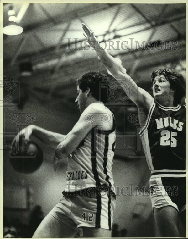 1985 Press Photo Clemens and Alamo Heights play boys high school ...