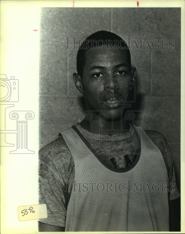 1984 Press Photo Holmes High basketball player Quentin Miles - sas10357 ...
