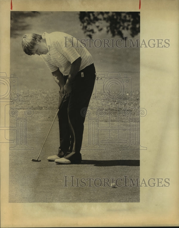 1982 Press Photo Grier Jones, Golfer - sas11236 - Historic Images