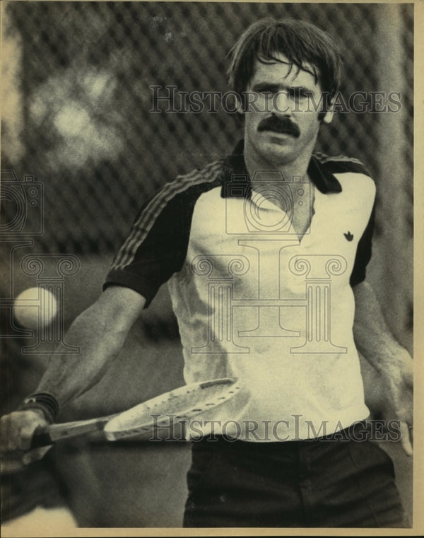 1982 Press Photo Marty Riessen, Tennis Player - sas13111 - Historic Images