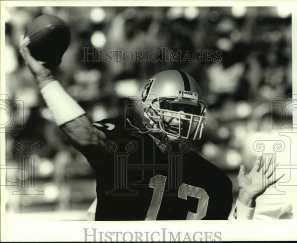 Press Photo Los Angeles Raiders football quarterback Jay Schroeder ...