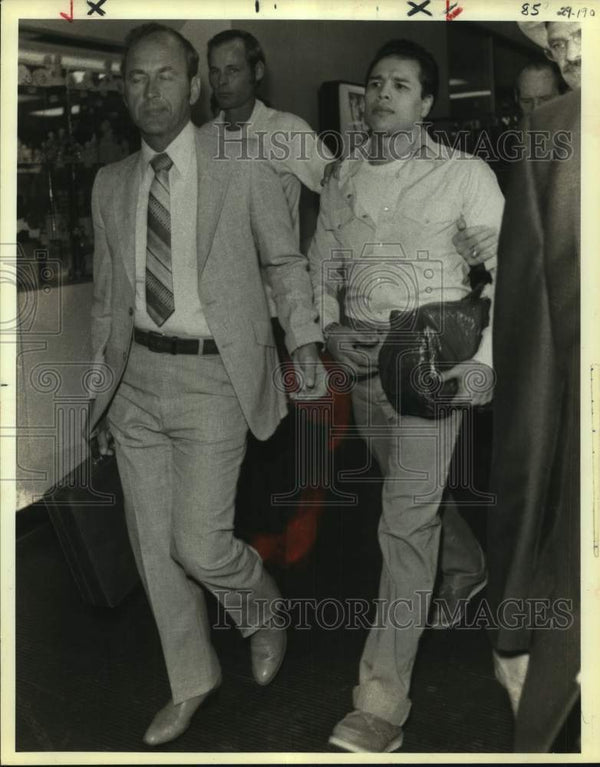 1983 Press Photo Boxer Tony Ayala Jr. - sas17318 - Historic Images