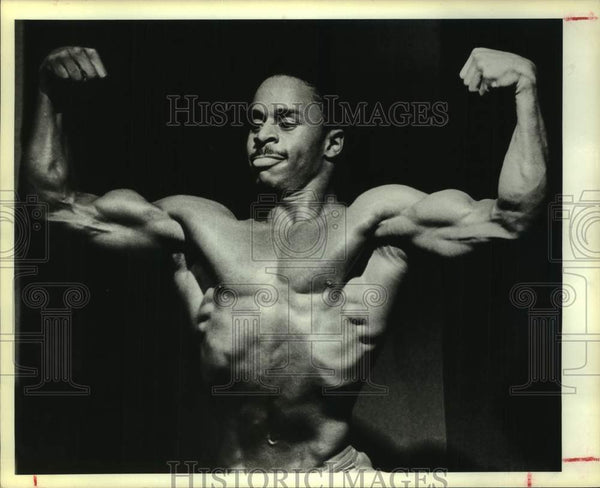 San Antonio Express-News Tagged "Bodybuilding / Weightlifting ...